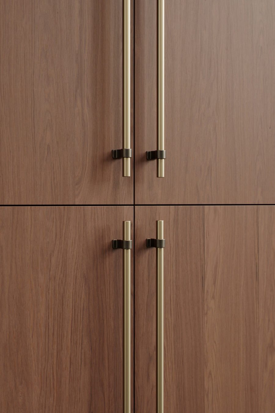 Brushed Bronze "Bond" T-Bar Dual Finish Knob and Pulls – Forge Hardware ...